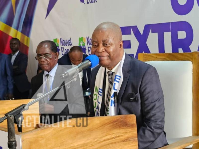 Présidentielle 2023 : Adolphe Muzito promet de changer le régime semi-présidentiel actuel au ...